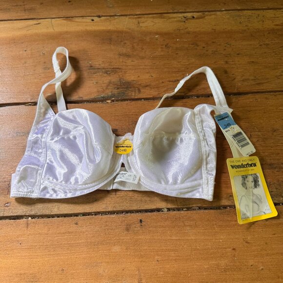 Wonderbra | Intimates & Sleepwear | Vintage Wonderbra White Convertible ...